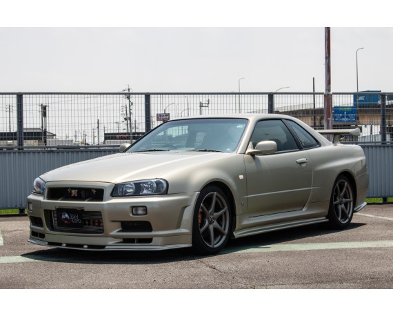 Nissan Skyline GT-R for sale in Japan at JDM EXPO Import JDMs